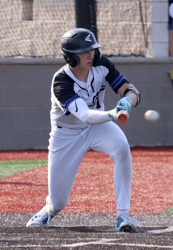 Mustang baseball earns McPherson trophy | Sports | pottcotimes.com
