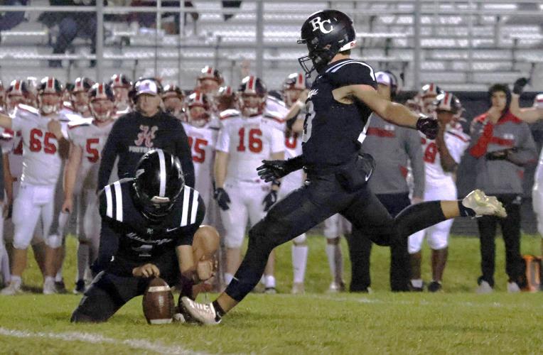 Mustangs remain in the hunt | Sports | pottcotimes.com