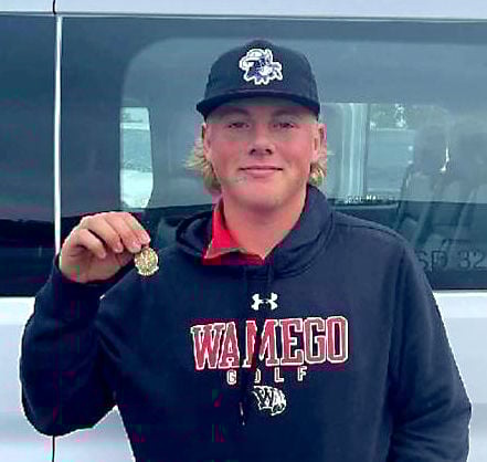 Raider golf three-peats as Regional Champs | Sports | pottcotimes.com