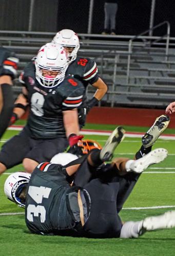 Raiders remain undefeated, advance in playoffs | Sports | pottcotimes.com