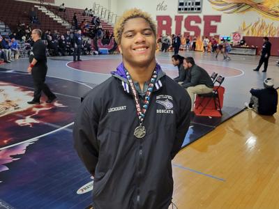 Lockhart-led Battlefield wrestlers take 2nd place at 50-team meet in ...