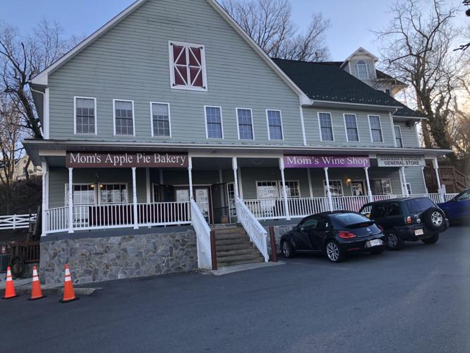 Mom’s Apple Pie bakes up something new in Occoquan | News ...