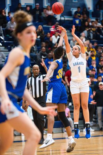 Colgan girls win 1st region basketball title with “beautiful atmosphere ...