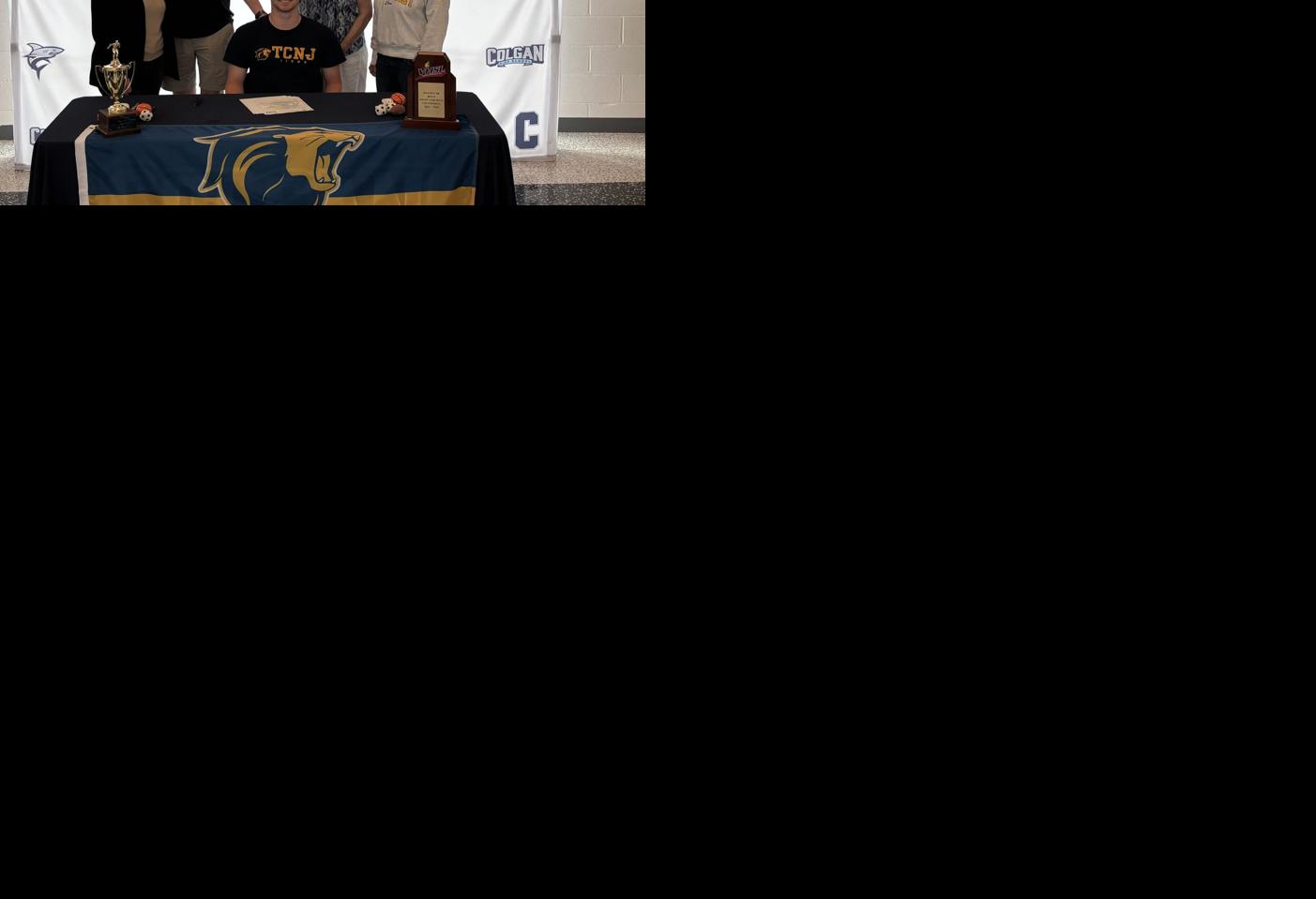 Nineteen Colgan Sharks sign to play their sport in college | News ...