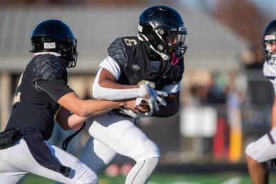 FREEDOM FOOTBALL: Overton Jr.’s 235 rushing yards, 3 TDs lead Freedom ...