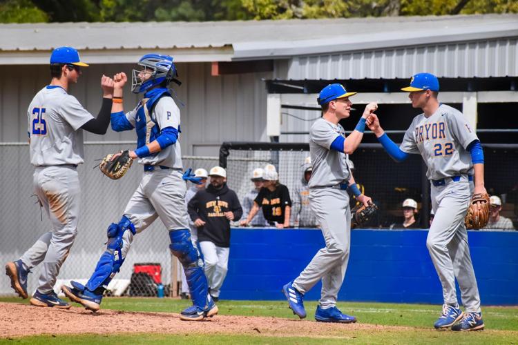 Senior Class finishes Perfect against Zebras | Local | pryorinfopub.com