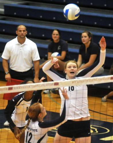 Women's volleyball wins "Classic" with ease despite serving crisis ...