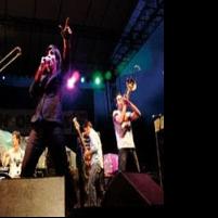 Rusted Root 'falls' to emo pop-punk rockers | Arts | psucollegian.com