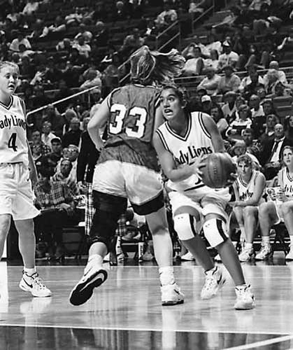 Photo: Stacey Brewer leaves the Rudgers defender behind at the Bryce ...