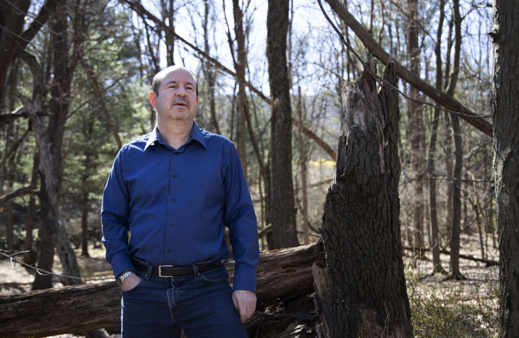 Professor Michael Mann announces intent to leave Penn State, assume ...