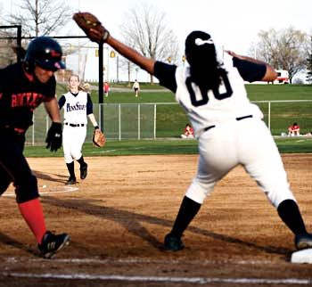 Esparza starting to heat up | Archived News | Daily Collegian ...