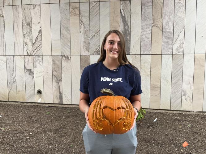 Community carves, decorates pumpkins for Arboretum’s annual jack-o ...