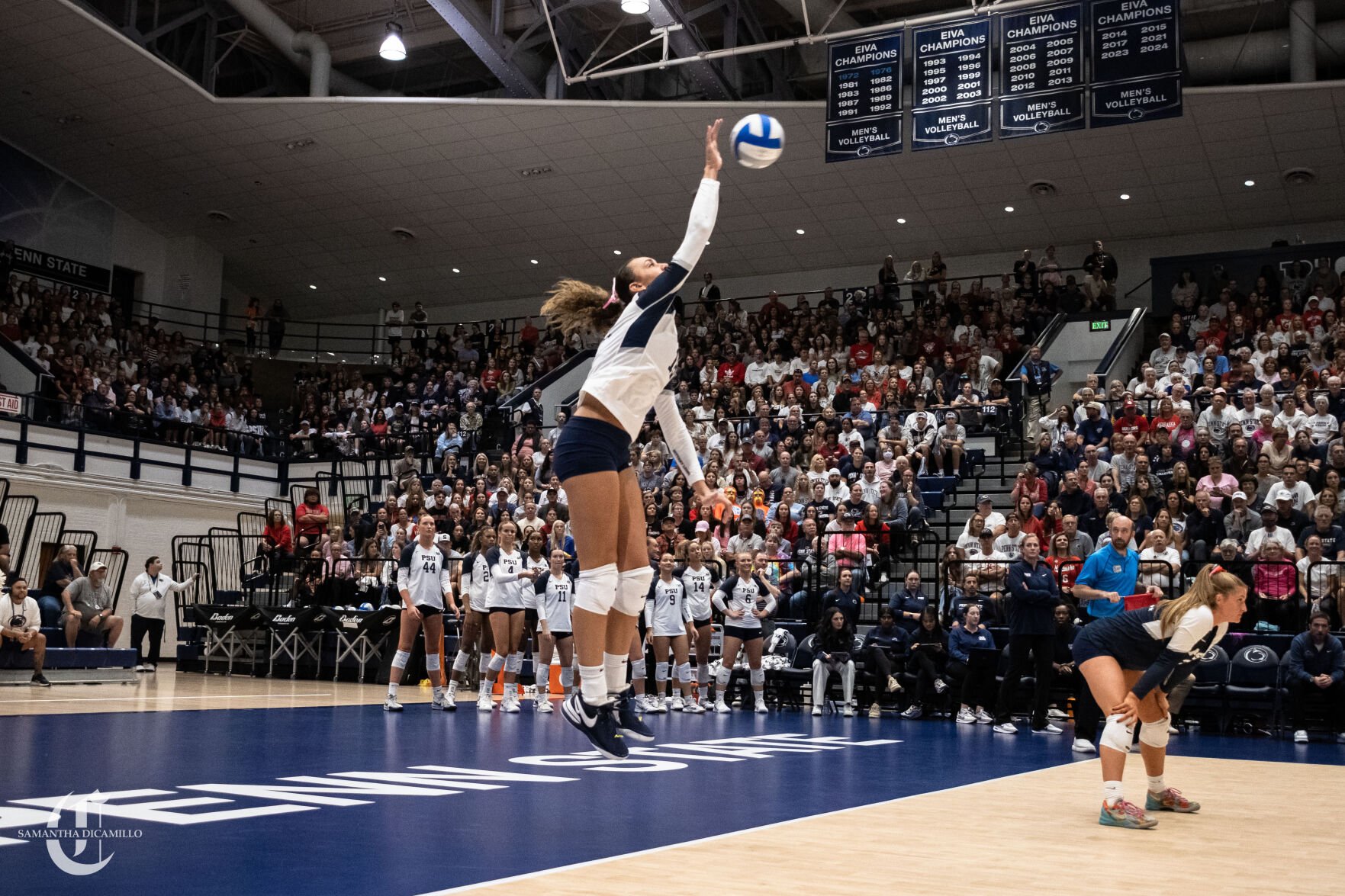 No. 17 Penn State women’s volleyball splits West Coast weekend, defeats ...