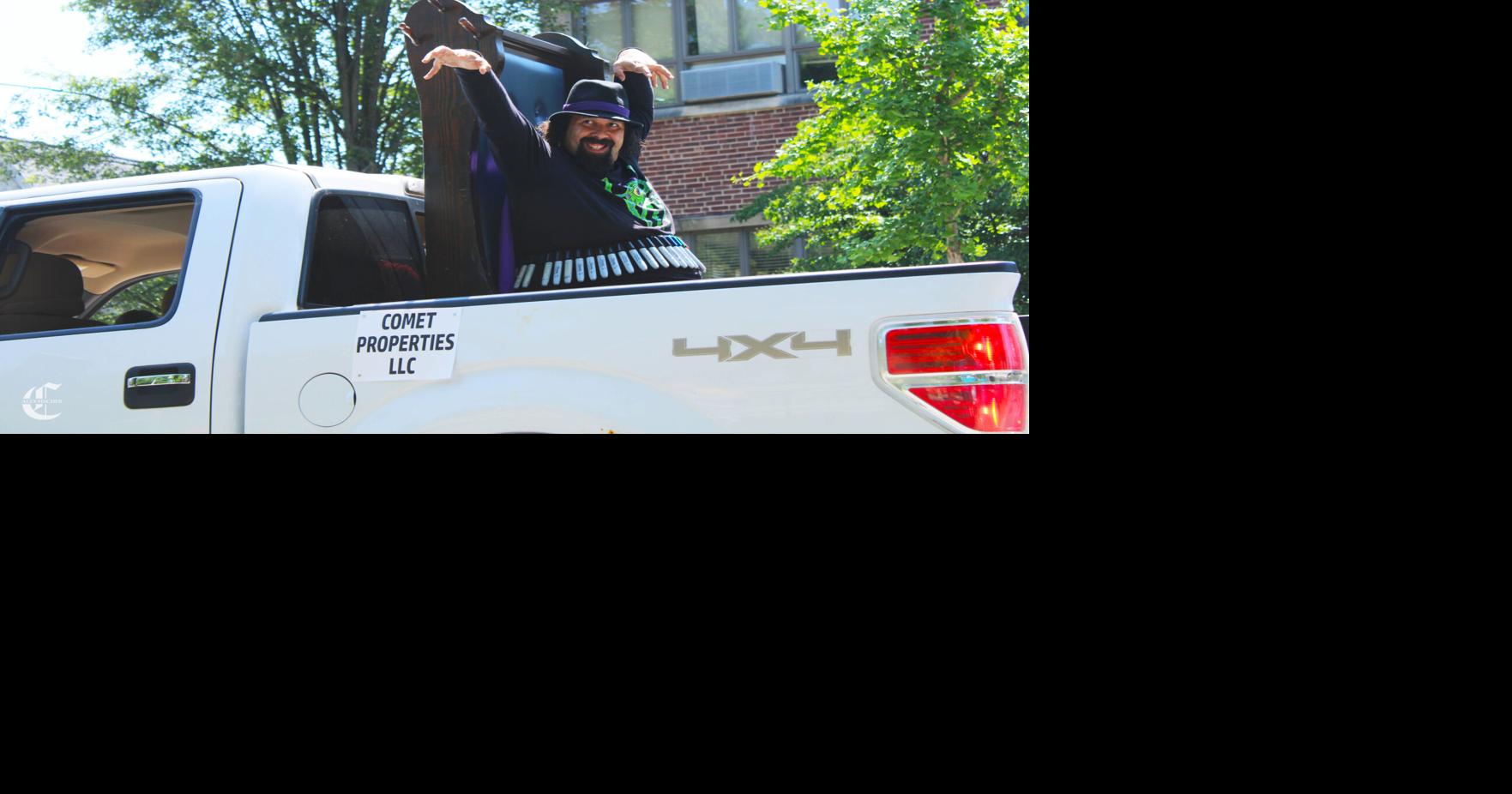 4th Fest, Comet Properties parade performer | | psucollegian.com