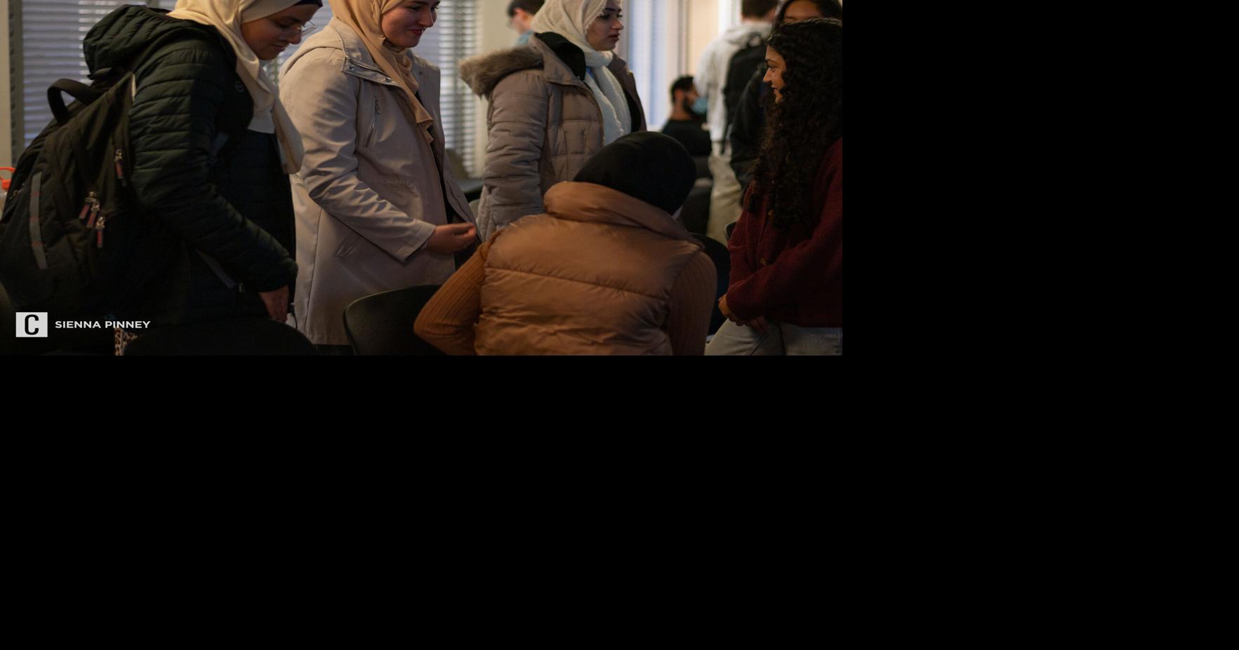 Muslim students discuss how cultural norms, religious rules impact life ...
