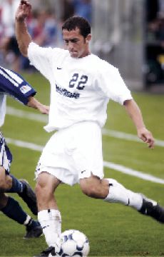 Lions split games for third straight week; junior goalie Earnhardt no ...