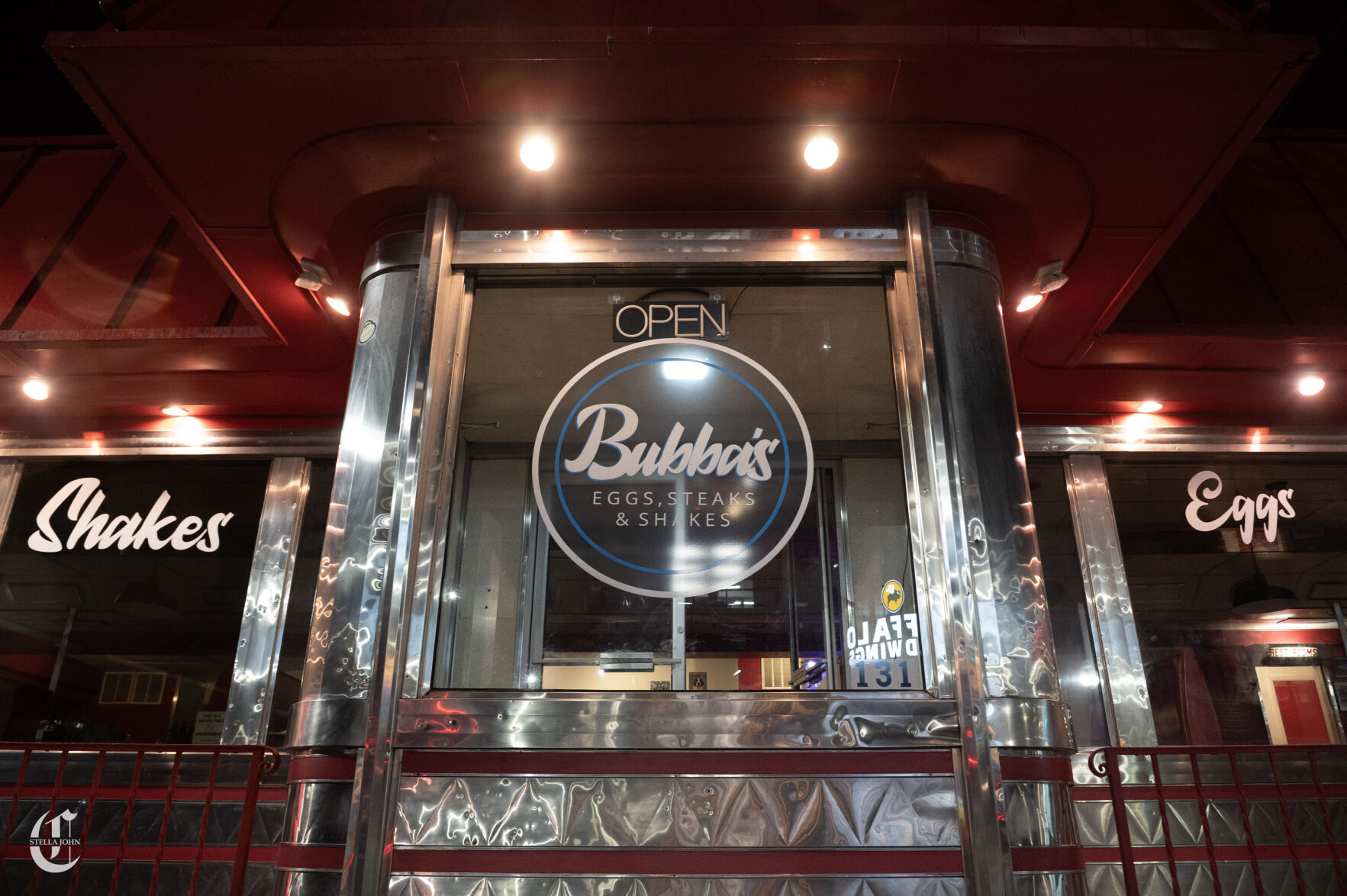 Review | Bubba’s Eggs, Steaks & Shakes brings delicious comfort food to ...