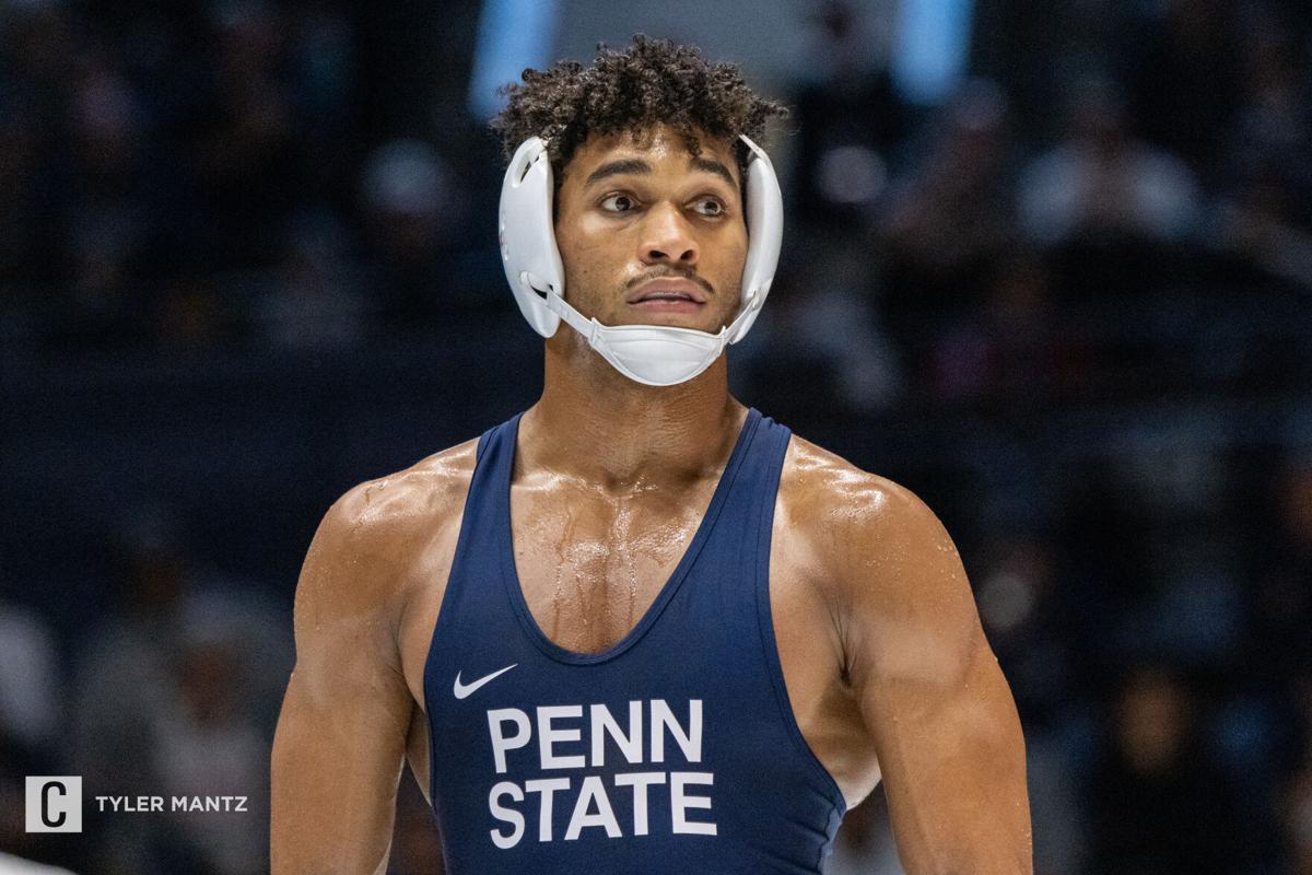 Cael Sanderson records 200th victory as Penn State destroys No. 3 Iowa ...