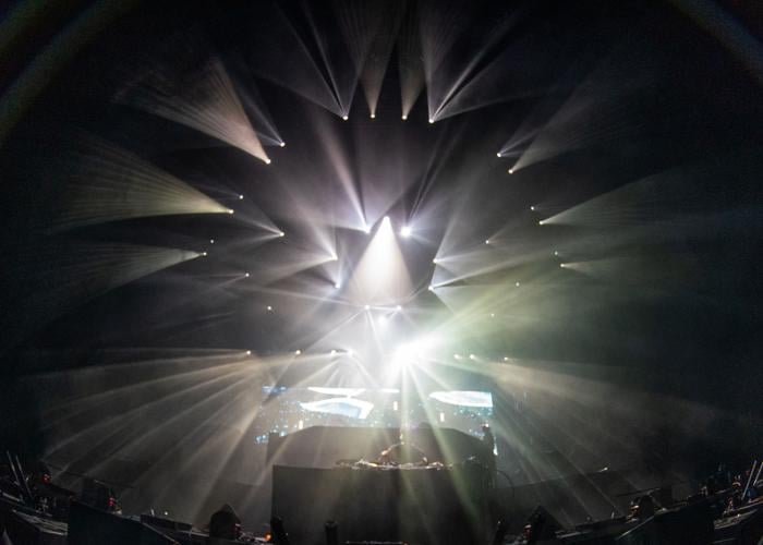 Illenium brings EDM to Penn State with lights and color | University ...