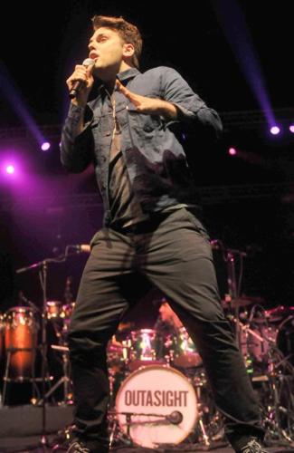 Cobra Starship, Outasight perform for "truth" campaign | Arts ...