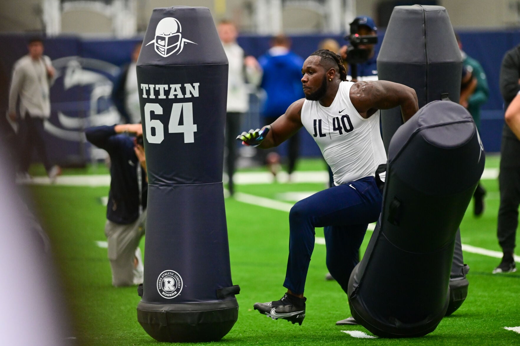 Report: Former Penn State LB Jesse Luketa signs with New England ...