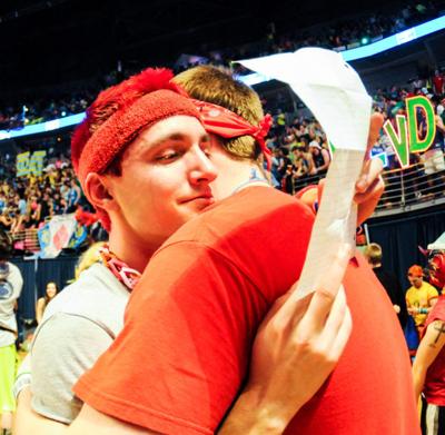 Final mail call inspires dancers | THON News | psucollegian.com