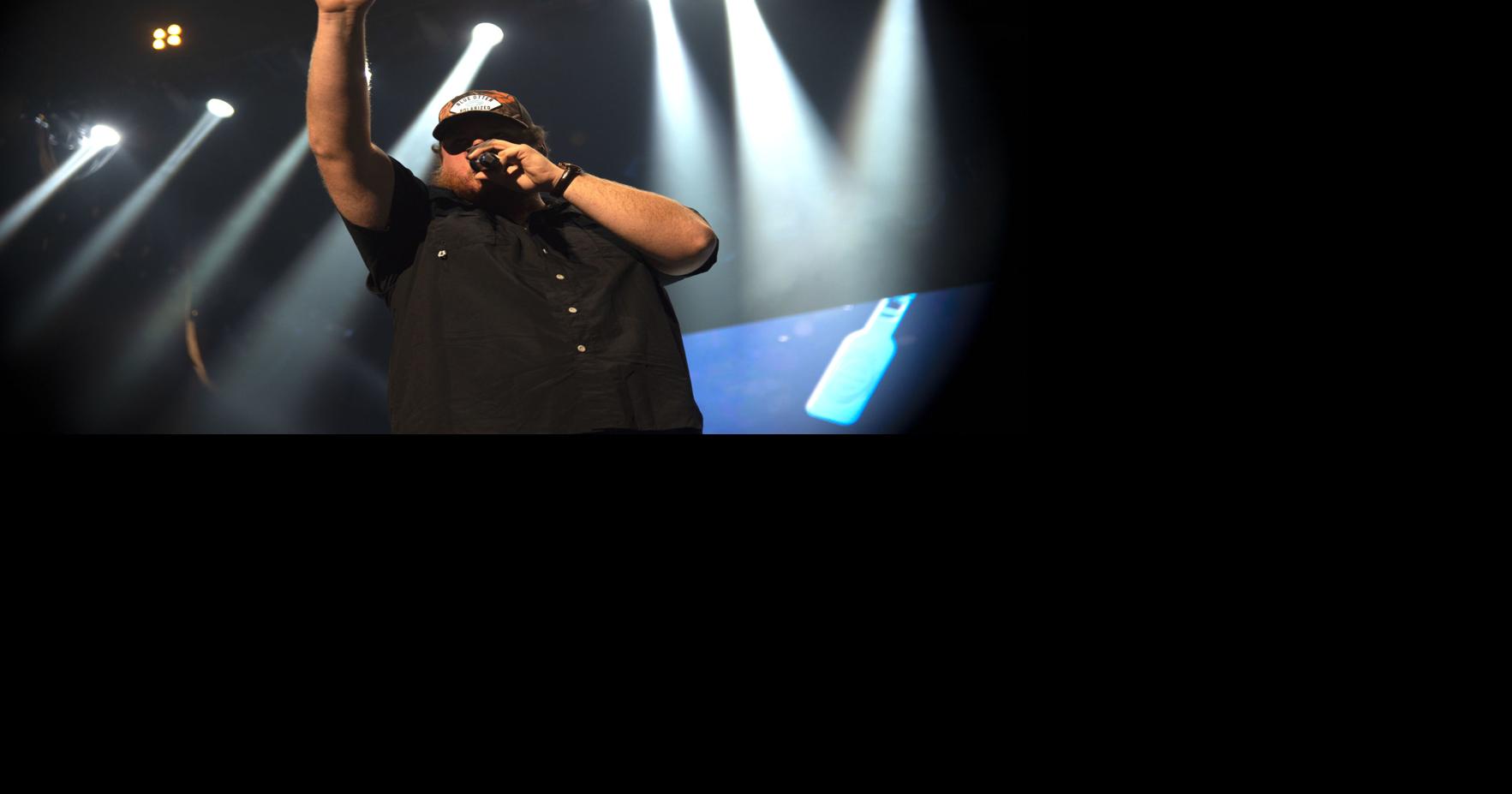 Singer Luke Combs brings country hits to Penn State | Arts ...