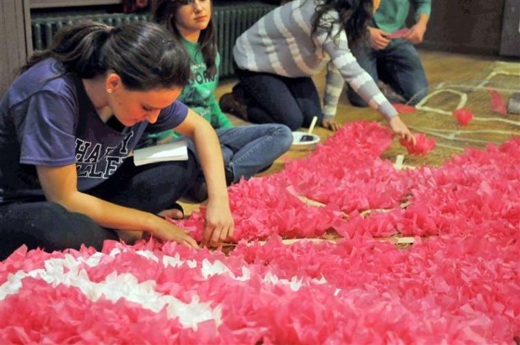 Day by day: Making a Homecoming float | Archived News | Daily Collegian ...