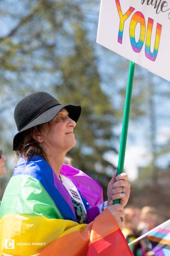 Free Mom Hugs aim to spread ‘love and joy in the form of a hug ...