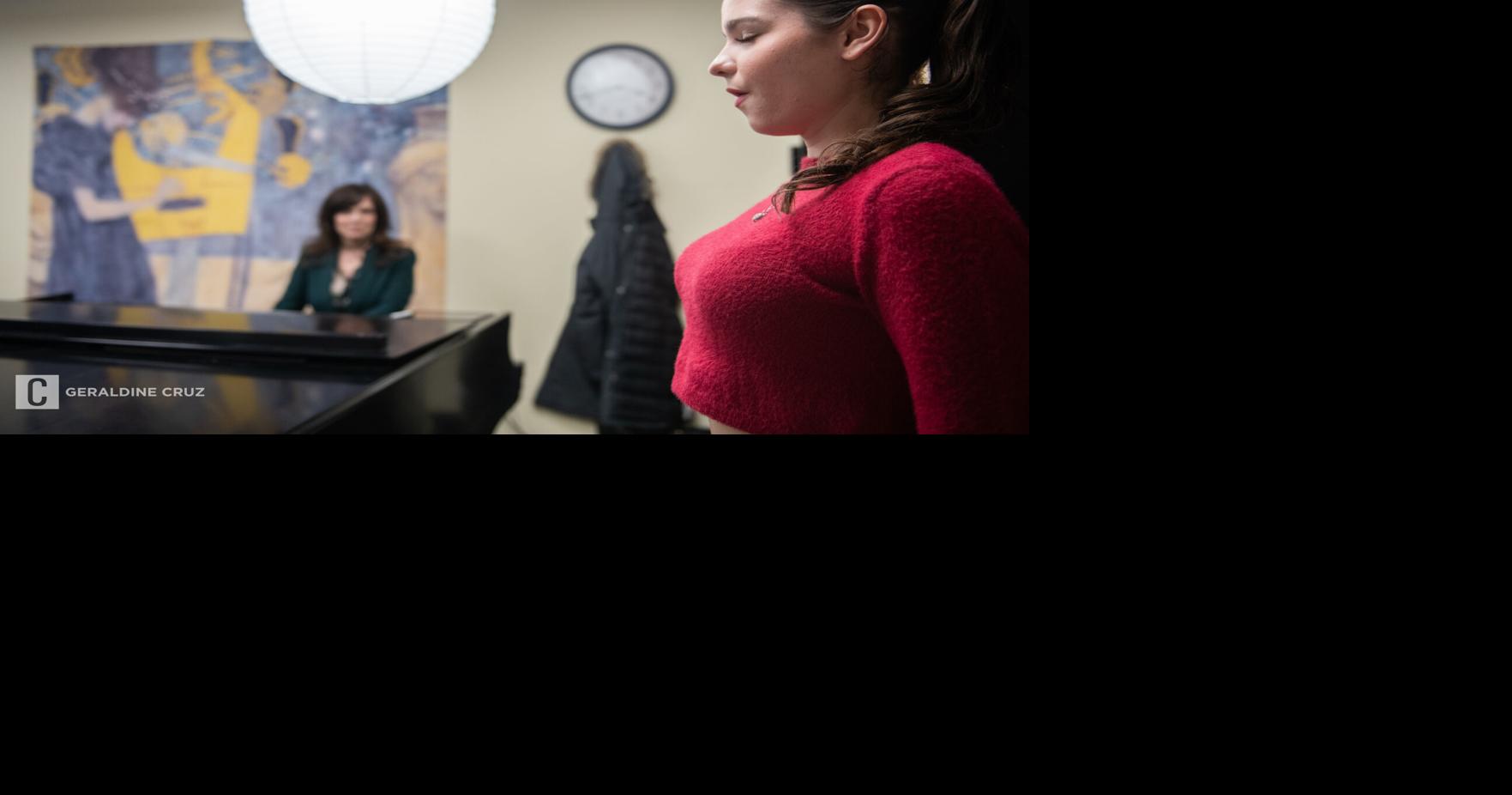Dawn Pierce Voice Lesson, Scarlett | | psucollegian.com