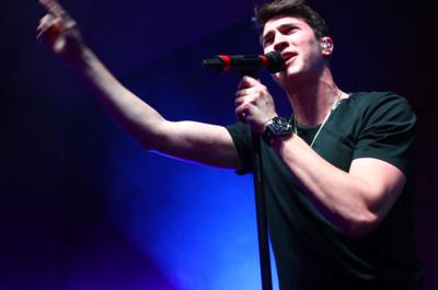 Students rejoice after long awaited Timeflies concert | Arts ...