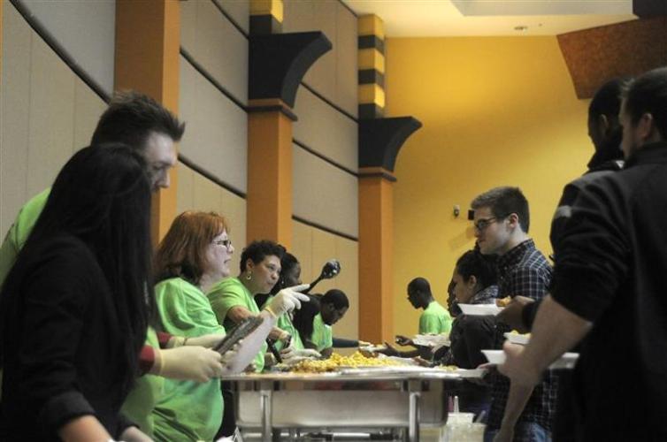 World Cultural Festival features international food-tasting event ...