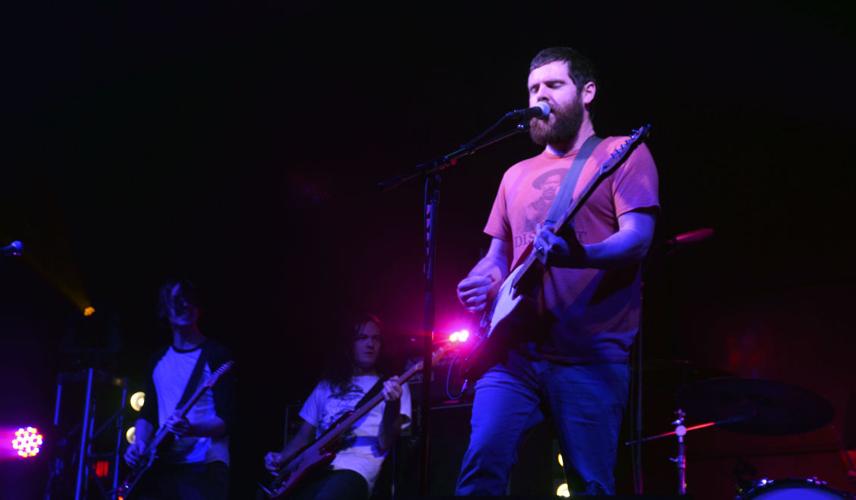 Manchester Orchestra makes return, rocks out at Alumni Hall | Arts ...