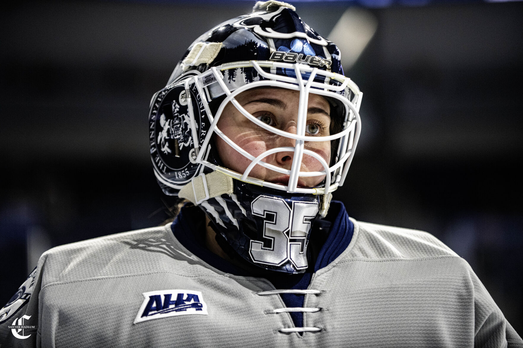 Katie DeSa named to HCA Women's Hockey Goalie of the Year Watchlist ...
