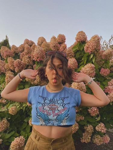 Bell-bottoms as spring blossoms | Here are Penn State students’ spring ...