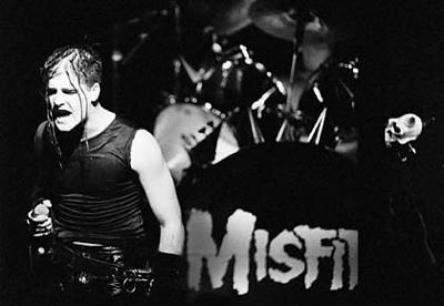 Misfits lead singer Michael Graves in concert | Archived News | Daily ...