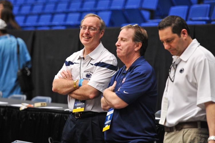 The ‘voice of Penn State football’ Steve Jones celebrates 30th season ...