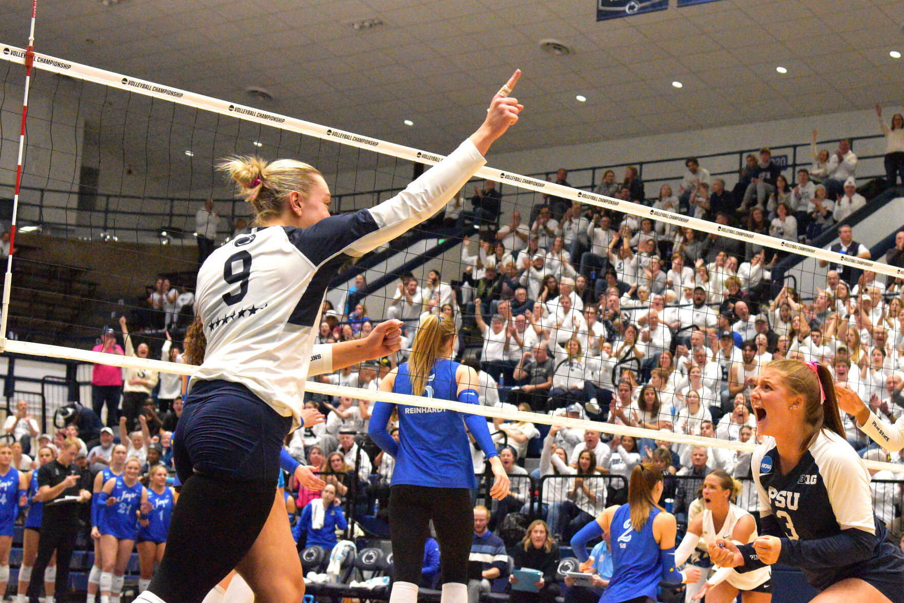Penn State women’s volleyball’s Jess Mruzik vs Nebraska | Penn State ...