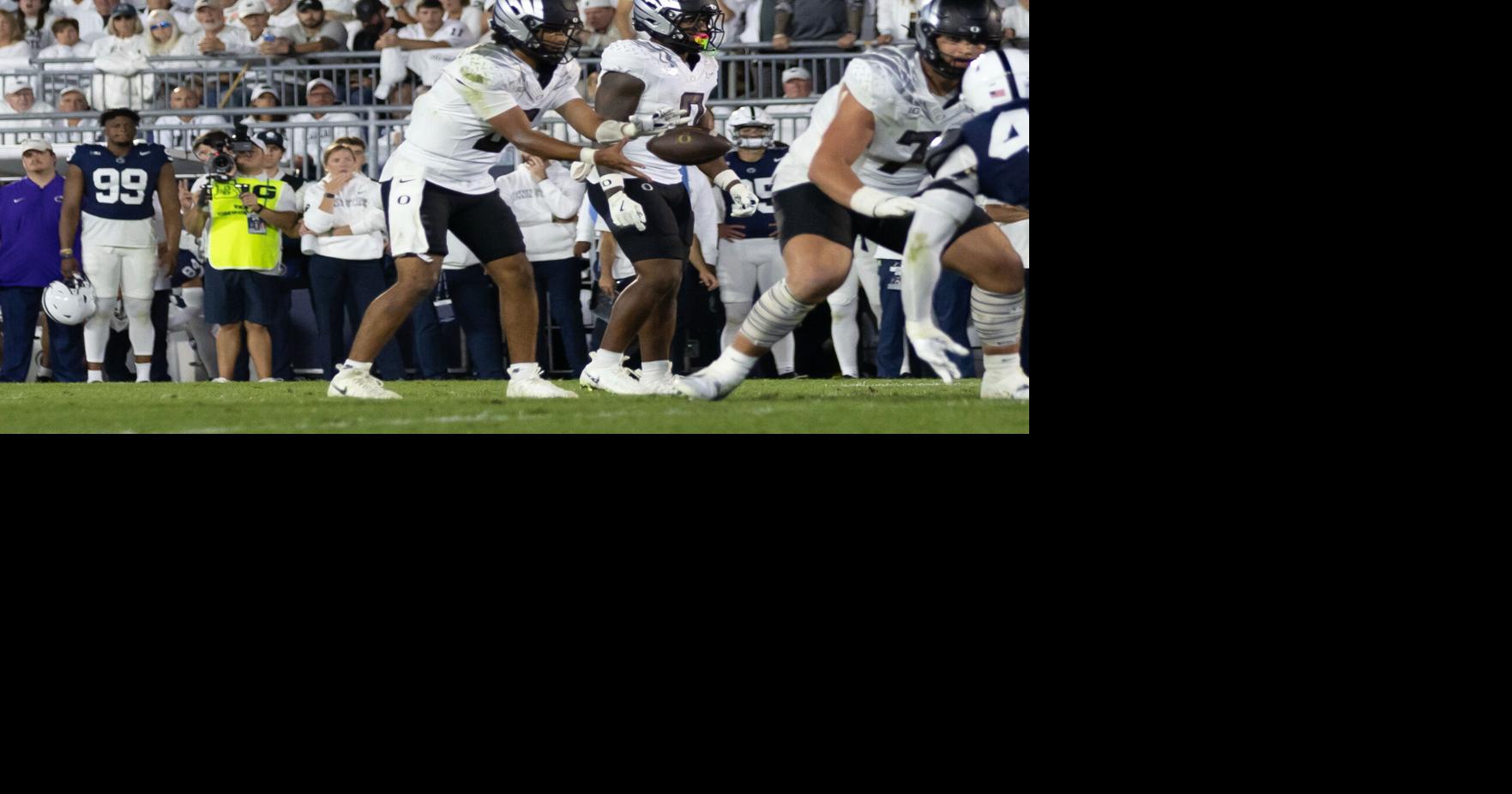 PSU Football vs. Oregon 9/27, Dante Moore Catches Snap | | psucollegian.com