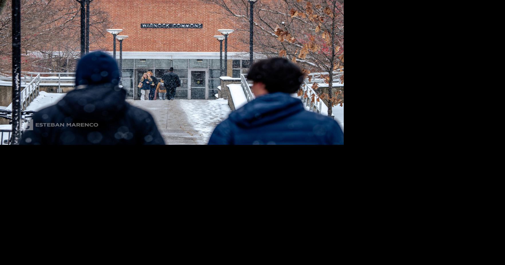 Snow features: Students walking to Warnock Commons | | psucollegian.com