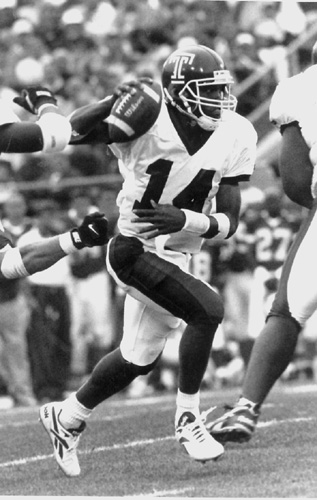 Temple's Henry Burris photo | Archived News | Daily Collegian ...