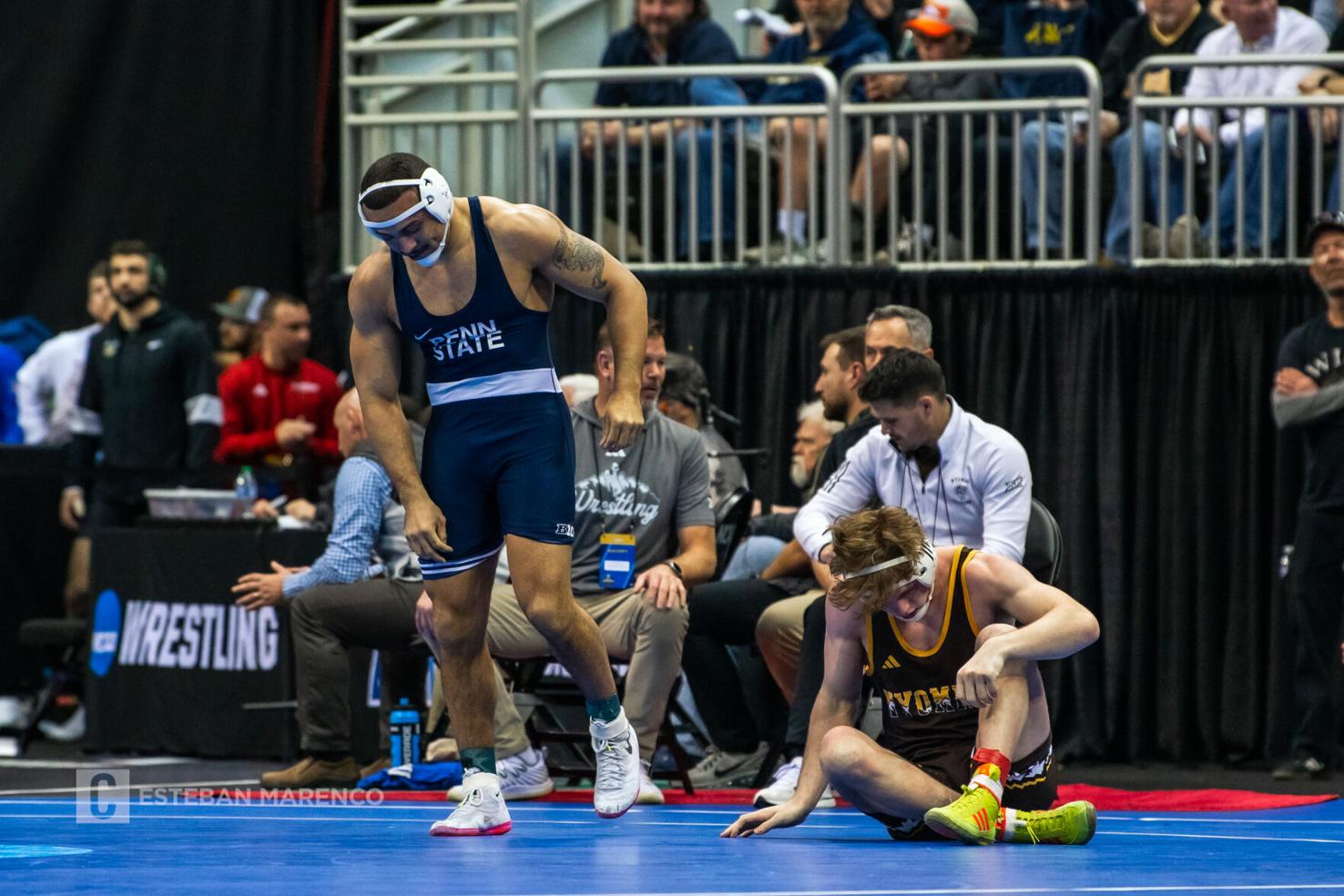 Eight Penn State wrestlers advance to quarterfinals as team lead grows ...
