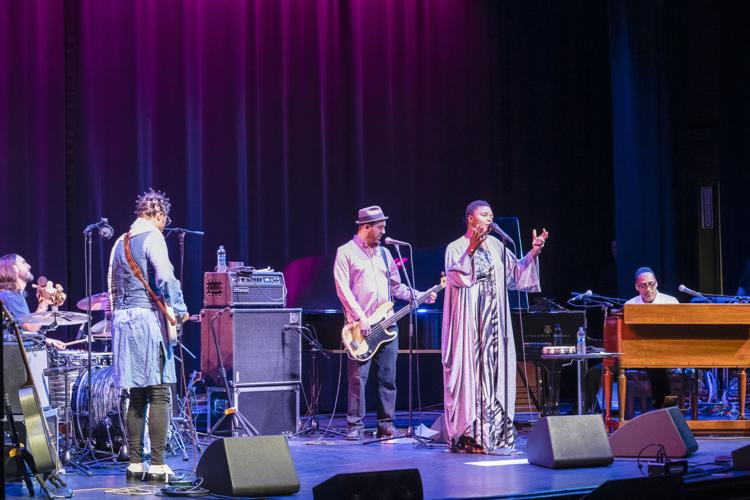 Singer Lizz Wright brings heart and soul to Penn State performance ...