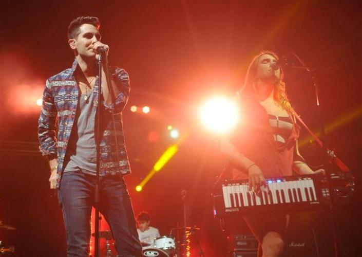 Cobra Starship, Outasight perform for "truth" campaign | Arts ...