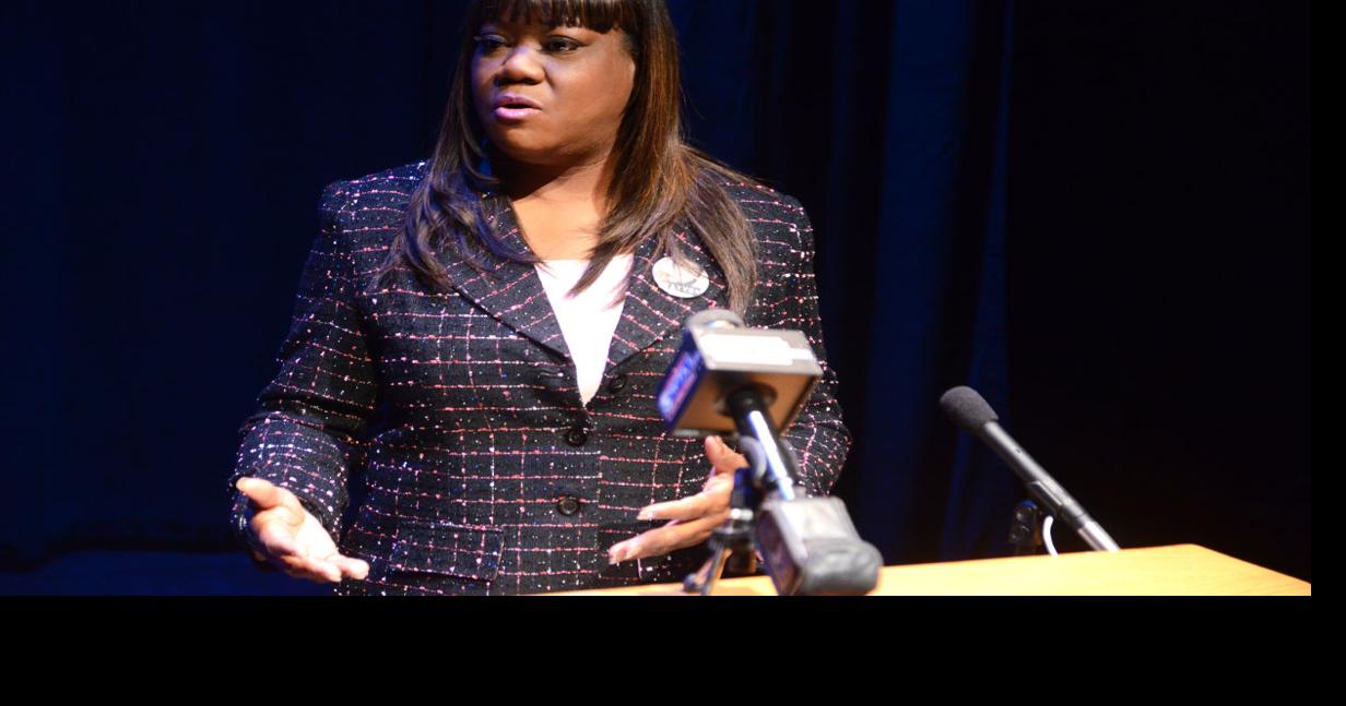 Mother of late Trayvon Martin, Sybrina Fulton, speaks at Schwab ...