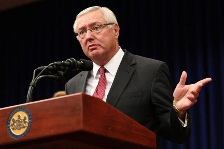 Former PSU president Graham Spanier charged | Archived News | Daily ...