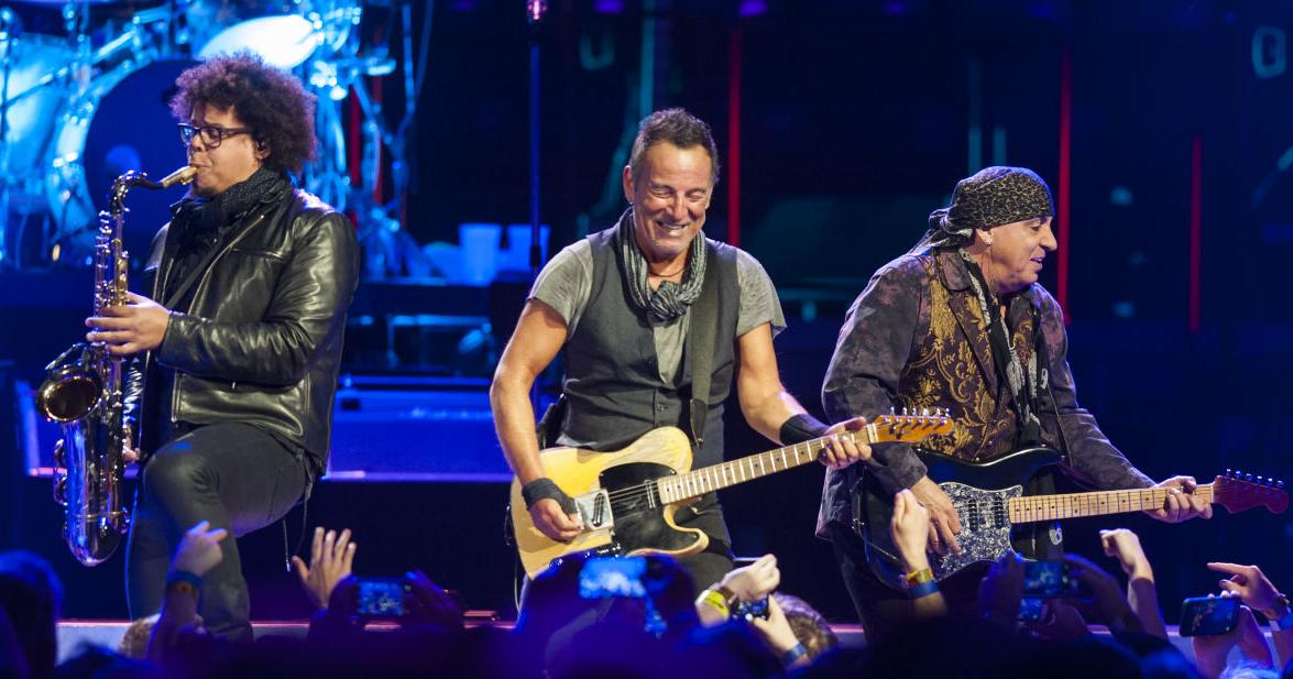 Bruce Springsteen 'bosses' the Bryce Jordan Center | Arts ...