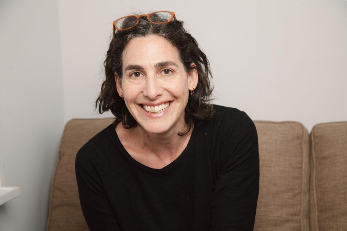 Podcaster Sarah Koenig redefines storytelling, journalistic principles ...