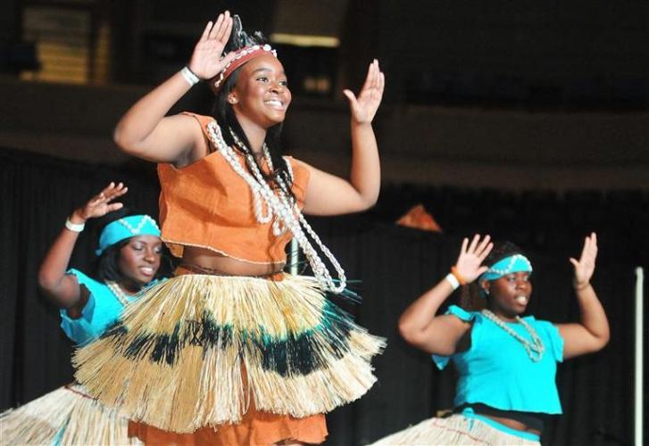 'Touch of Africa: Africa Alive' shares culture | Archived News | Daily ...