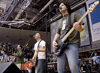 Embracing Music | Arts | psucollegian.com